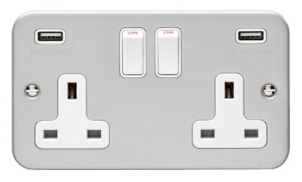 Eurolite Utility Metal Clad 2 Gang 13A Switched Socket with Combined 3 ...