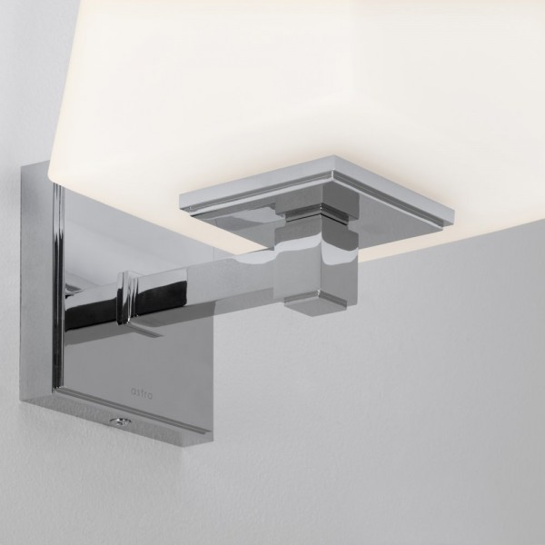 Astro Noventa Polished Chrome Bathroom Wall Light (1148001) | L4L